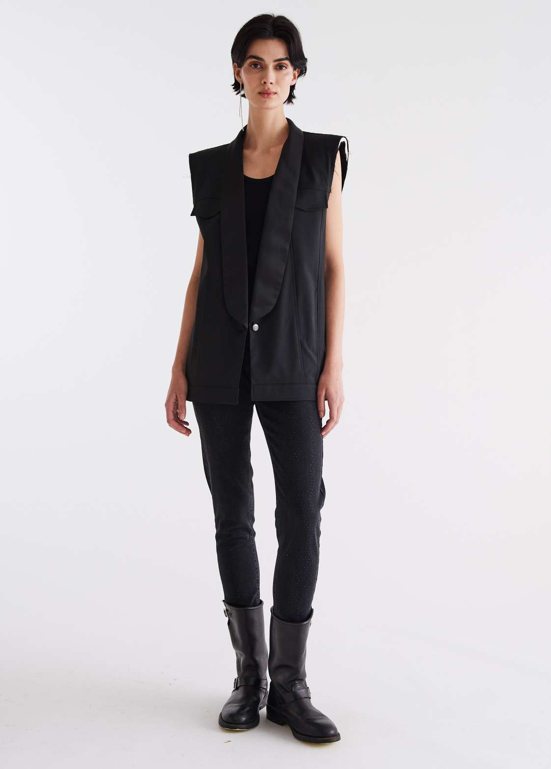 8pm - Bryant Vest – ANOTHER STORE